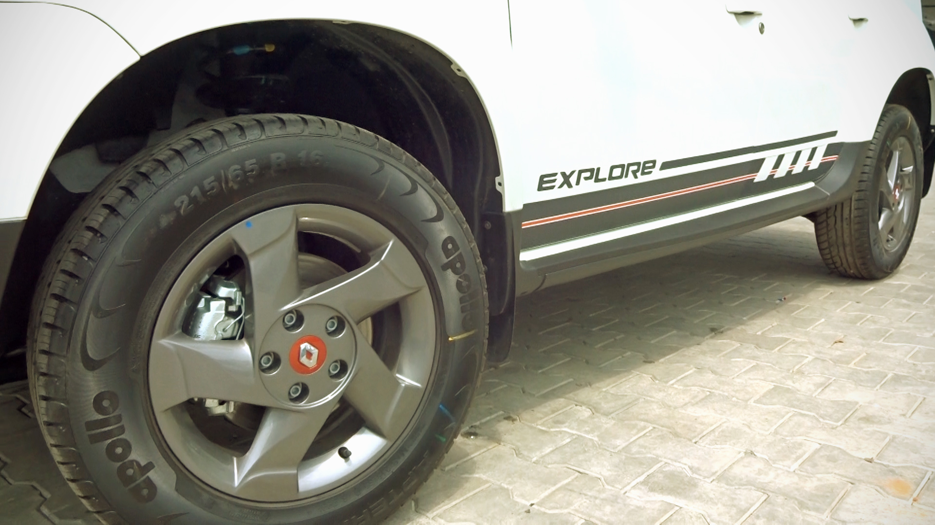 Quick Tour - Renault Duster Explore Edition - Autodevot