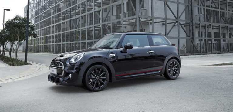 Mini Cooper S Carbon Edition launched at Rs 39.90 lakh - Autodevot
