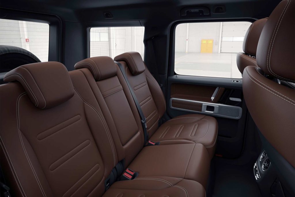 Next-gen Mercedes-Benz G-Class interiors officially revealed - Autodevot