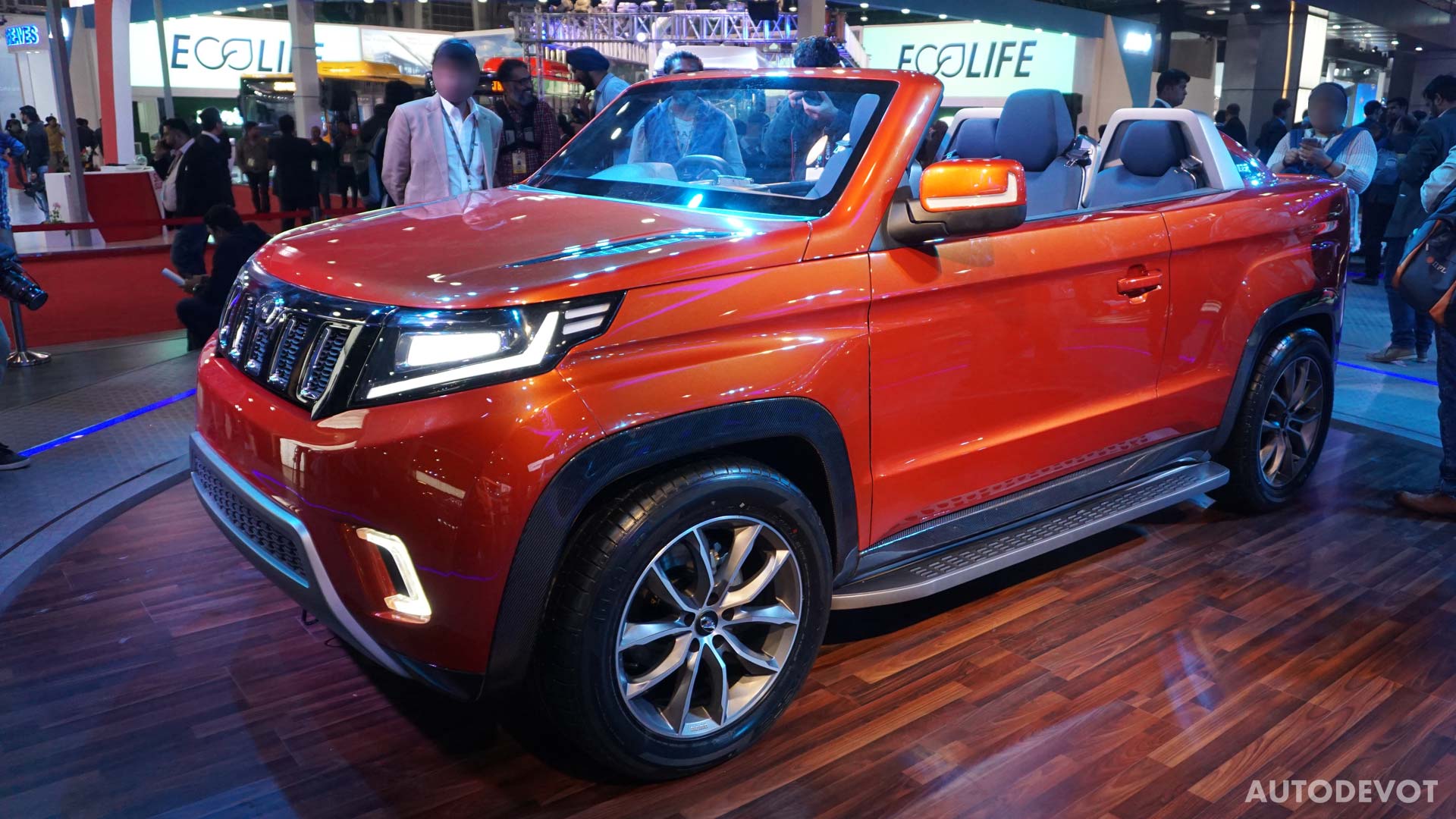 Video: Mahindra TUV Stinger convertible SUV concept - Autodevot