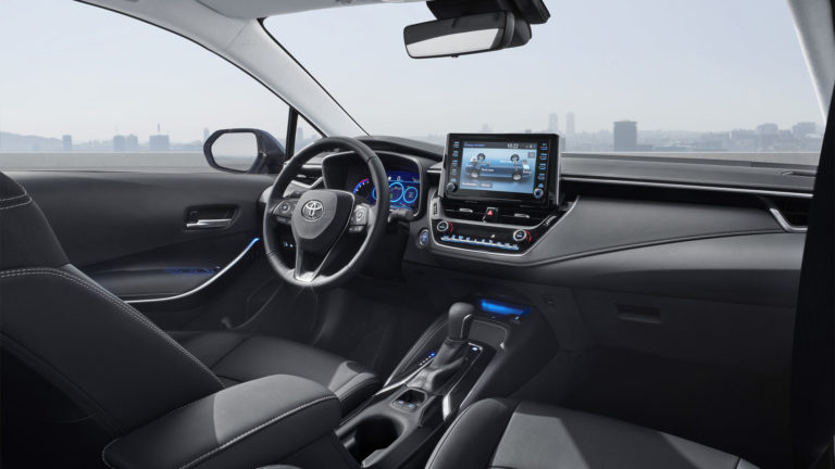 Stylish new Sedan joins the 12th gen Toyota Corolla family - Autodevot