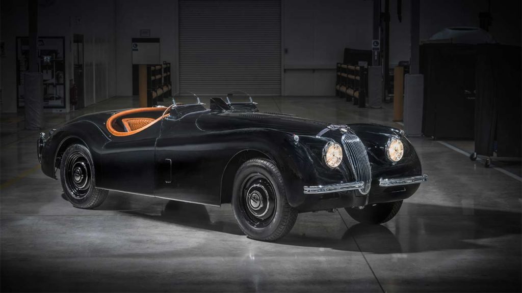 David Gandy’s restored 1954 Jaguar XK120 - Autodevot