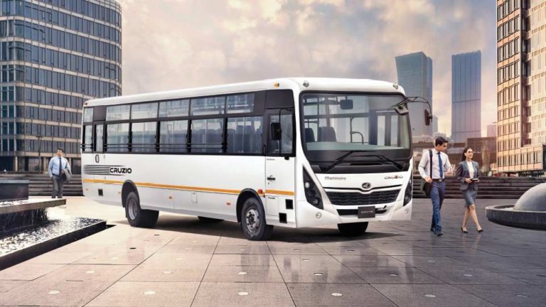 Mahindra Cruzio bus is ready for corporate transport - Autodevot