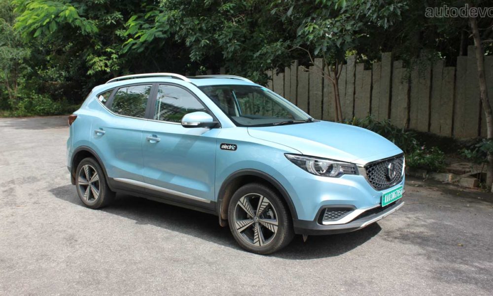 MG ZS EV Review - A budget fun! - Autodevot