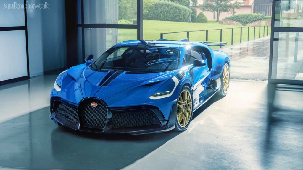 Final Bugatti Divo gets painted in 50 shades of blue - Autodevot
