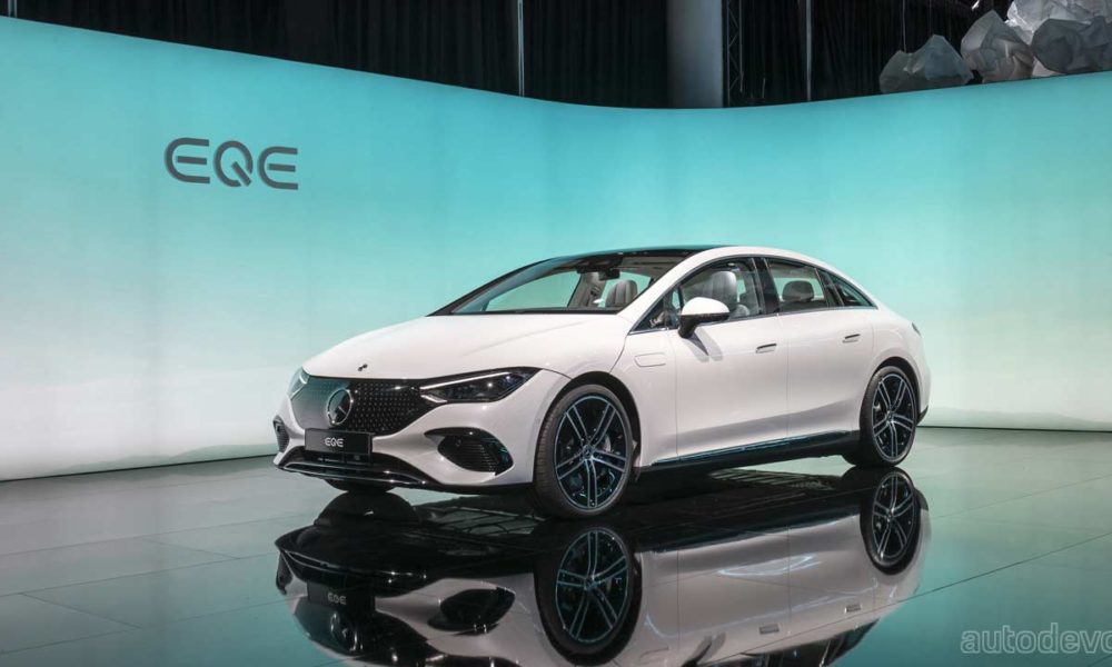 Mercedes-Benz EQE debuts with a business variant - Autodevot
