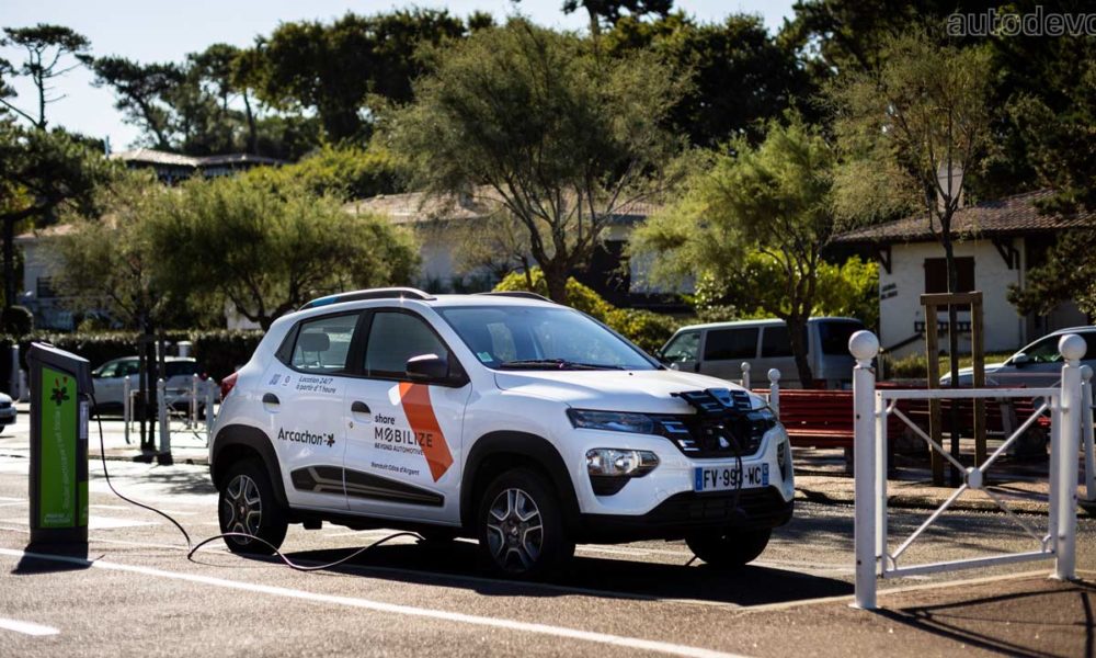 Mobilize launches its first car-sharing service in France - Autodevot