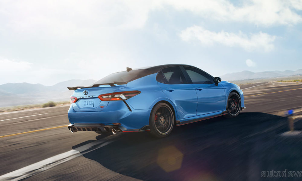 Toyota Camry gets updated for 2022 with new colors - Autodevot