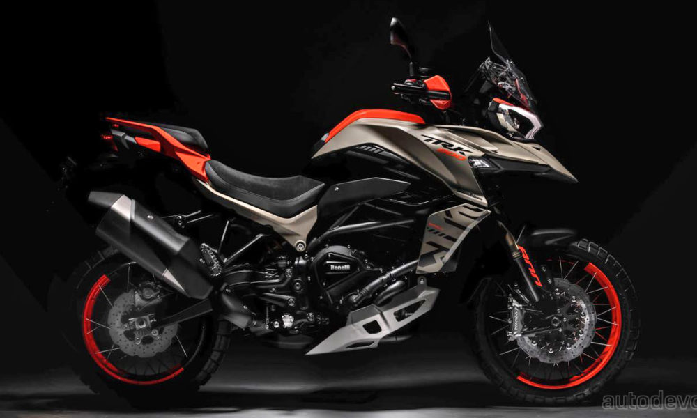 Benelli TRK 800 makes EICMA debut - Autodevot