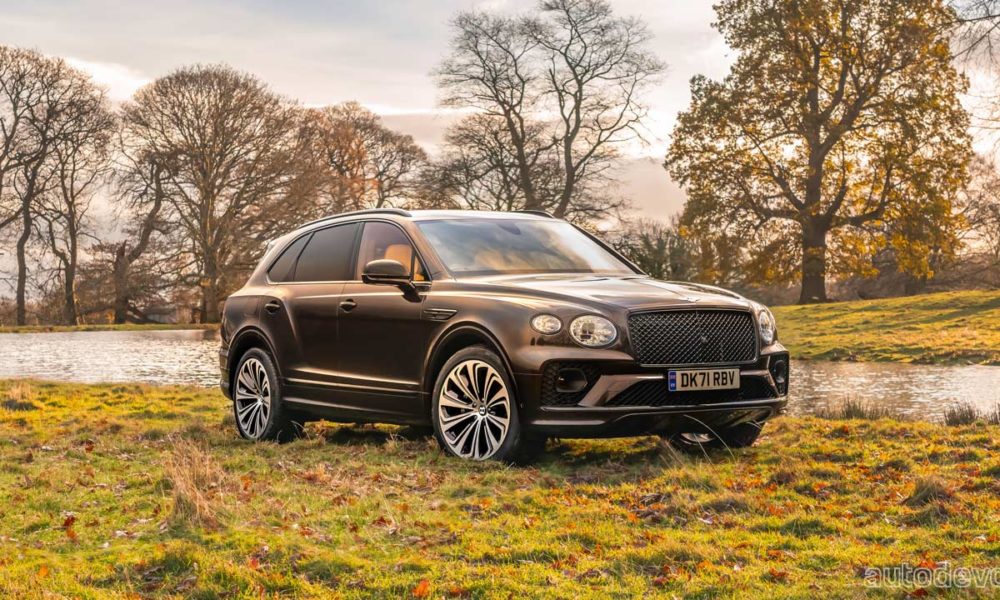 Bentley Bentayga Mulliner Collection revealed for UK customers - Autodevot