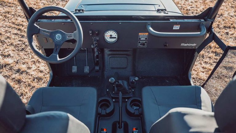 2022 Mahindra Roxor shows its new face - Autodevot