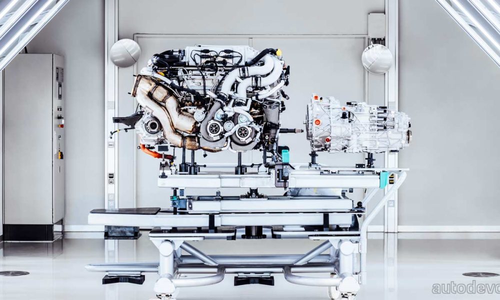 The story of the Bugatti W16 engine - Autodevot