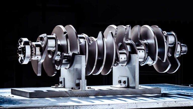 The story of the Bugatti W16 engine - Autodevot