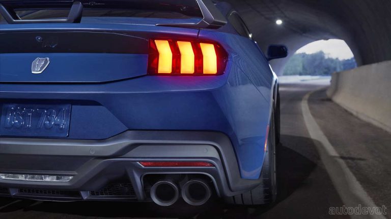 2024 Ford Mustang Dark Horse debuts as the most powerful of the lineup ...