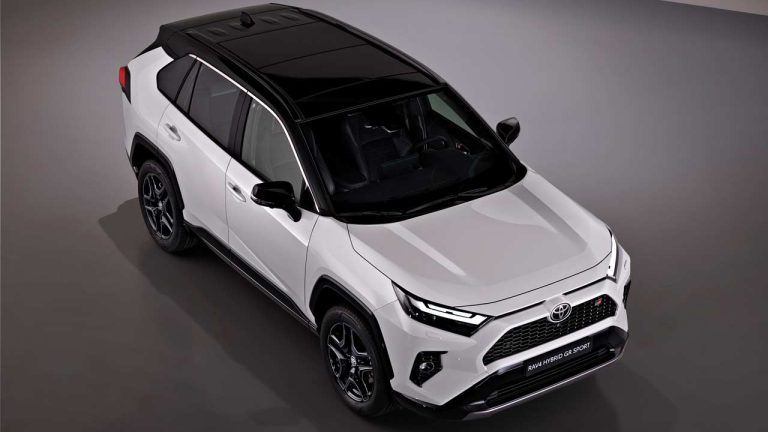 2023 Toyota RAV4 Hybrid GR Sport revealed for Europe - Autodevot