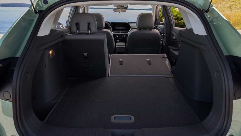2024 Chevrolet Trax debuts with stylish looks & a turbo engine - Autodevot