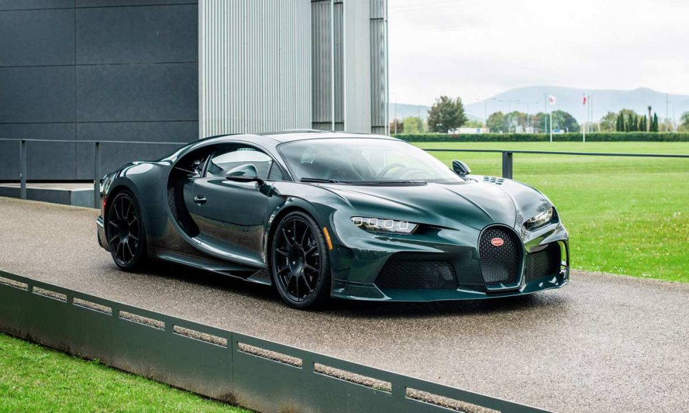 400th Bugatti Chiron is a green Chiron Super Sport - Autodevot