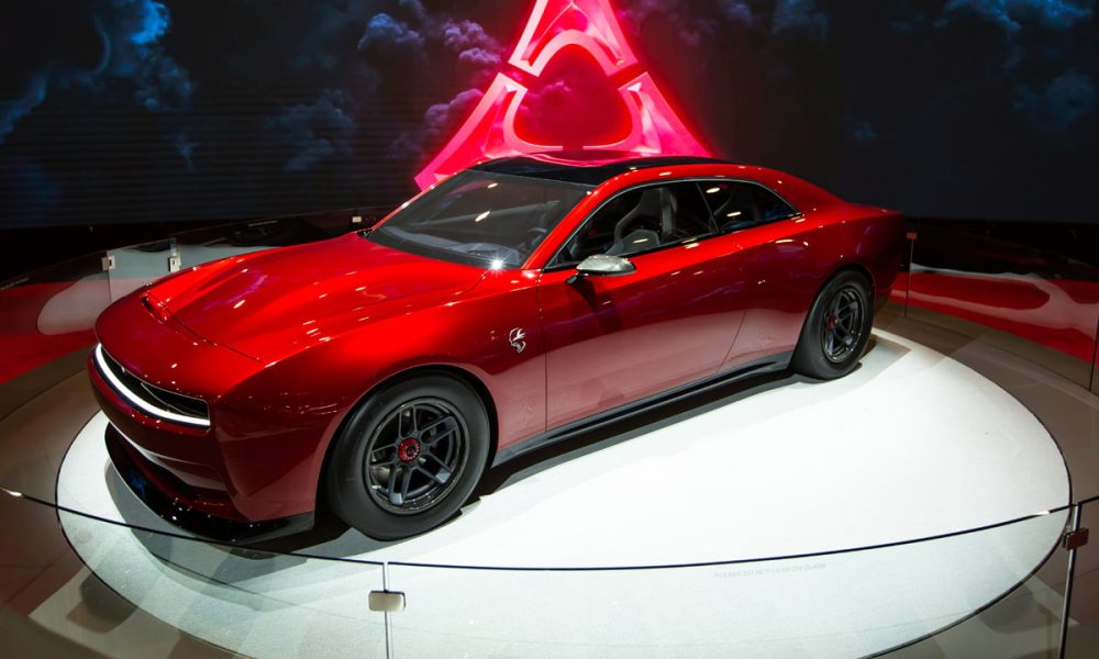 Dodge Charger Daytona SRT Concept debuts with multi-output levels ...