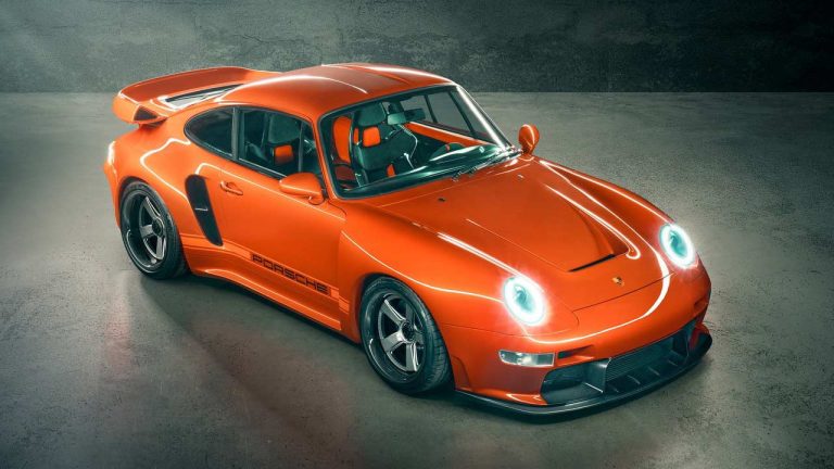 Gunther Werks Project Tornado is a classic 993 Turbo with carbon body ...