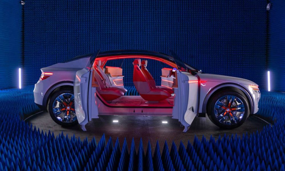 Snapdragon Digital Chassis demoed in a concept car at CES - Autodevot
