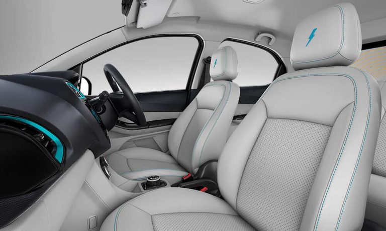 Tata Tiago EV Blitz debuts with sporty looks - Autodevot