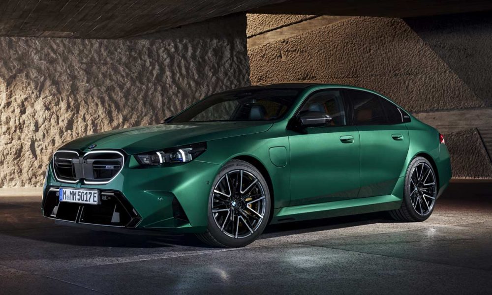 2025 BMW M5 debuts with 720+ electrified horses - Autodevot
